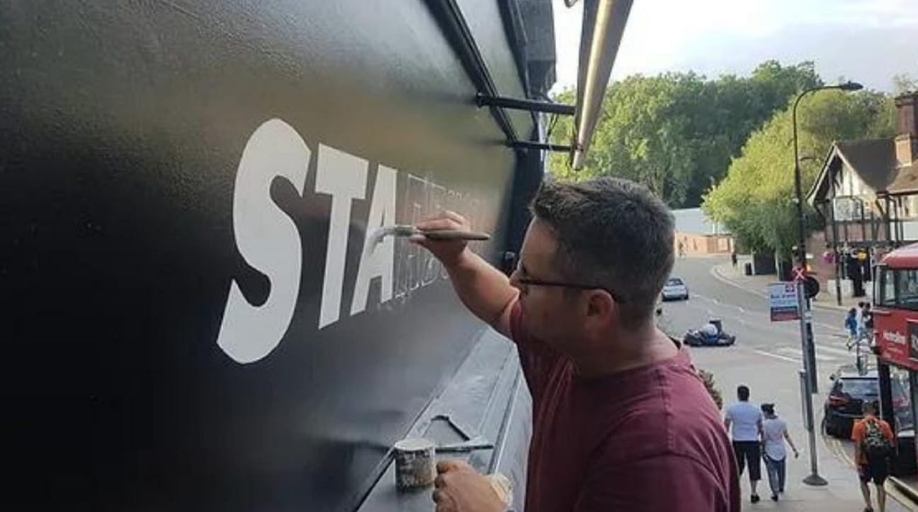 Signwriters in Melbourne: Everything You Need to Know